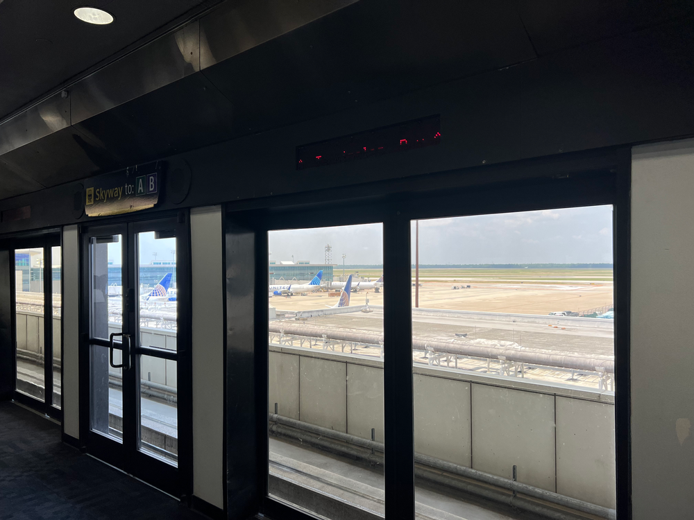 Review: United Express CRJ-900 First Class (IAH-BTR) - ATX Jetsetter