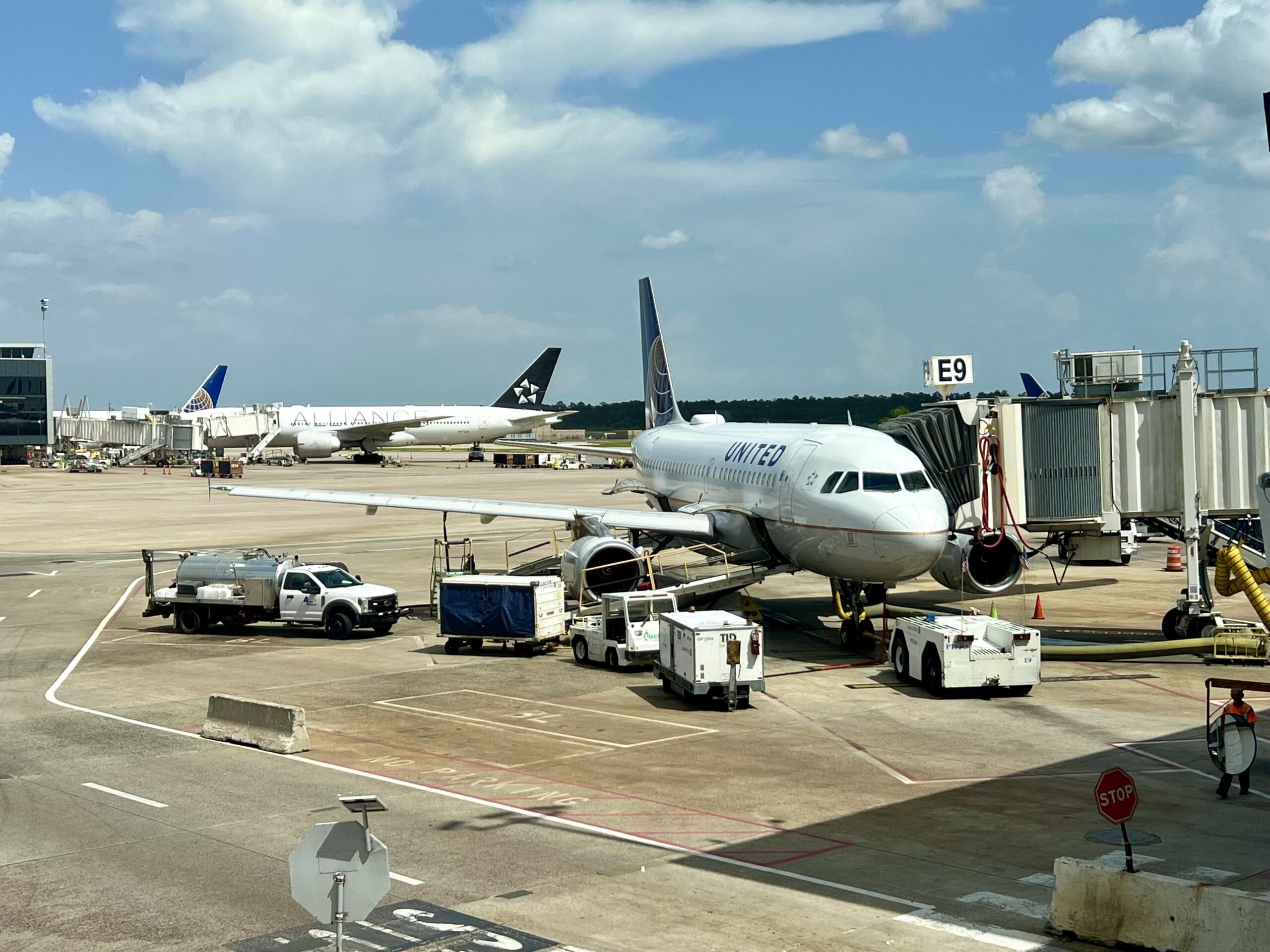 Airlines Issue Travel Alerts as Hurricane Beryl Approaches Texas - ATX ...