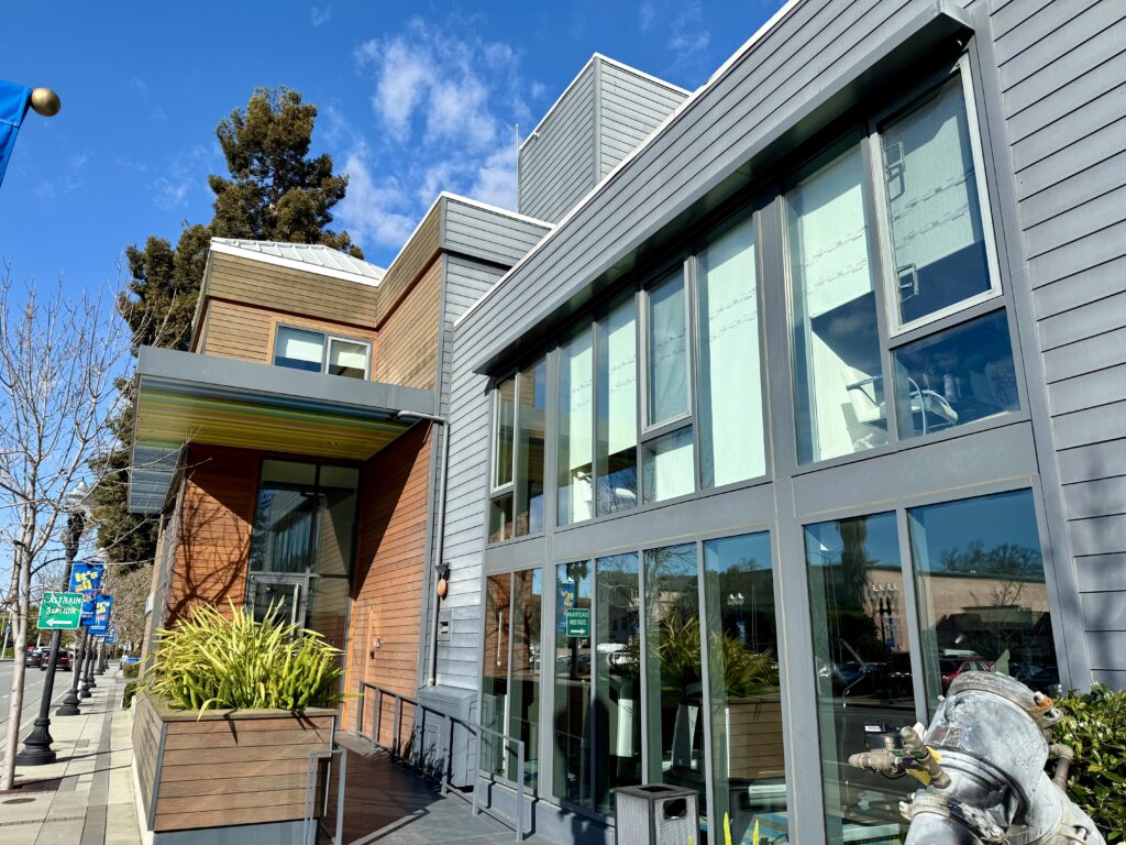 Review: Alaska Airlines Boeing 737-900 First Class (AUS-SAN) - ATX ...