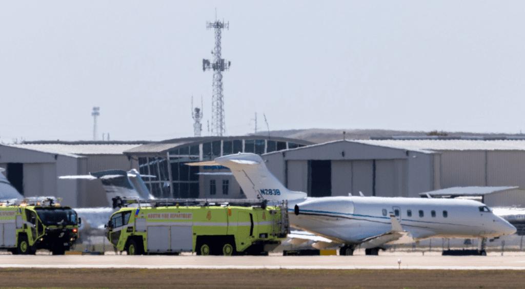 High Winds Force an Aircraft off of the Runway at Austin Airport - ATX ...
