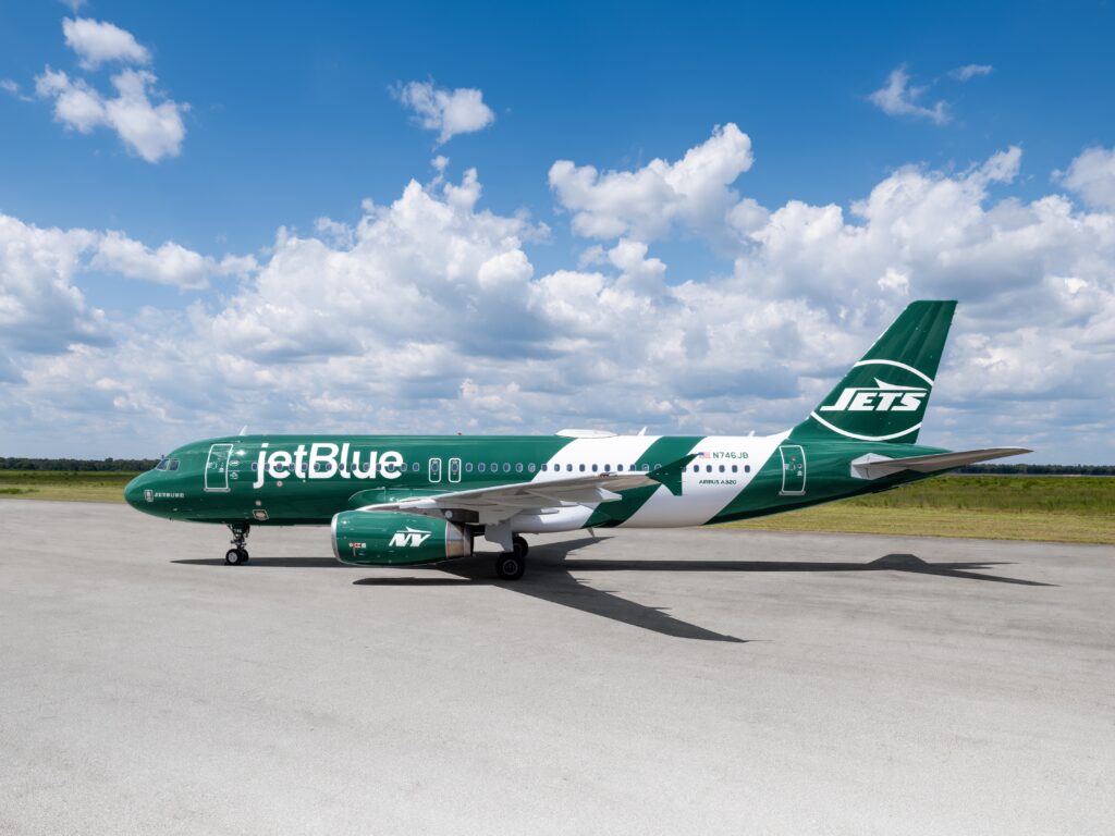 Review: American Eagle Embraer E175 First Class (BNA-DCA) - ATX Jetsetter